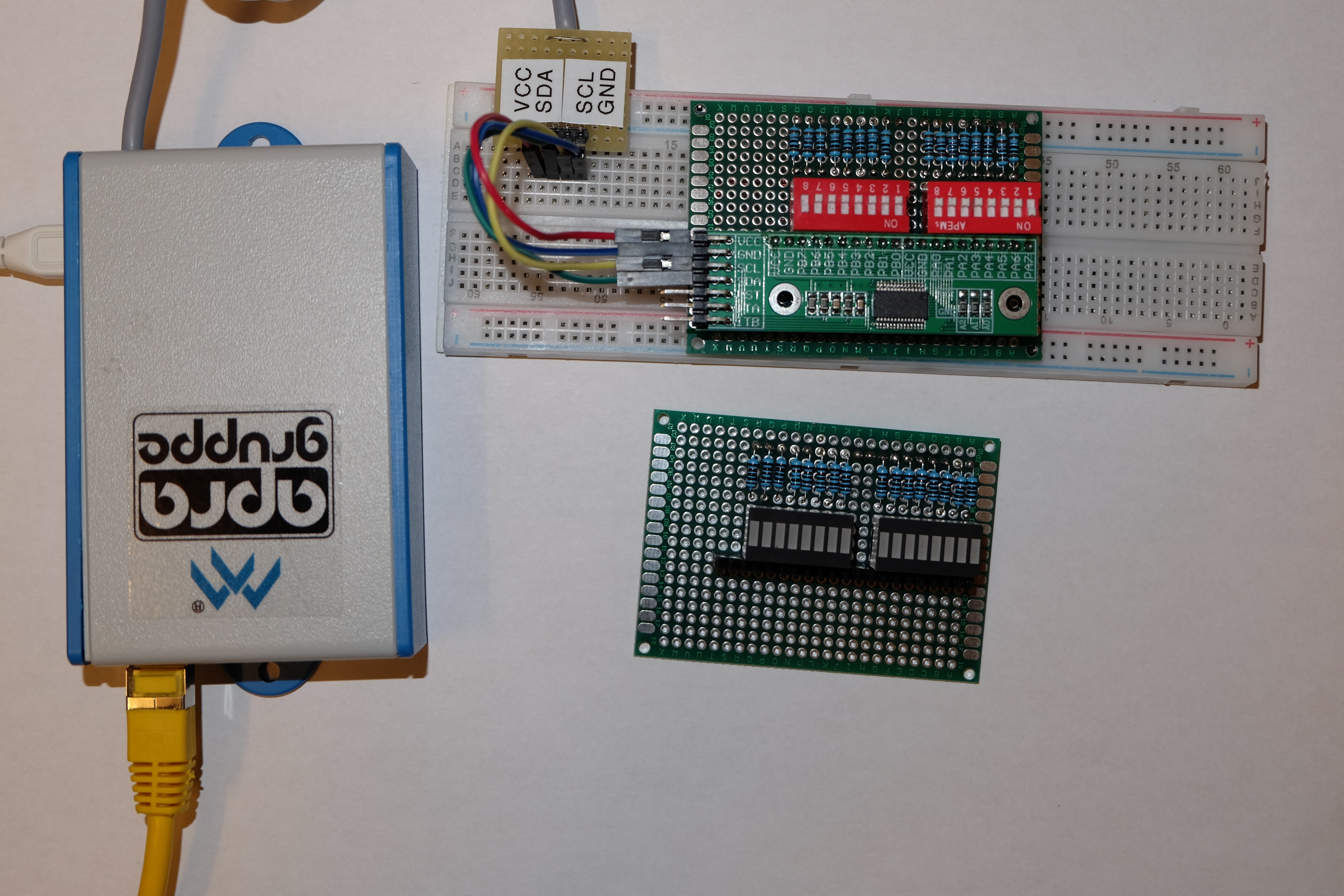 I2C-Workshop (Teil 30): I/O-Expander-Baustein MCP23017 - Raspberry Pi Geek